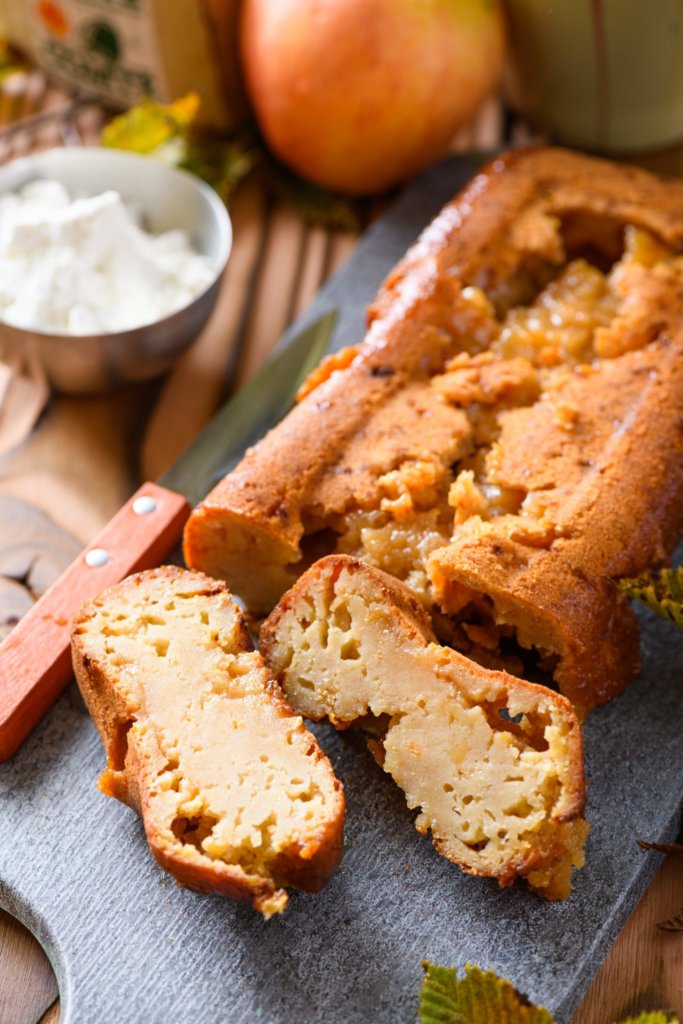 Gâteau de Comté et pommes à la gelée de coing - Comté